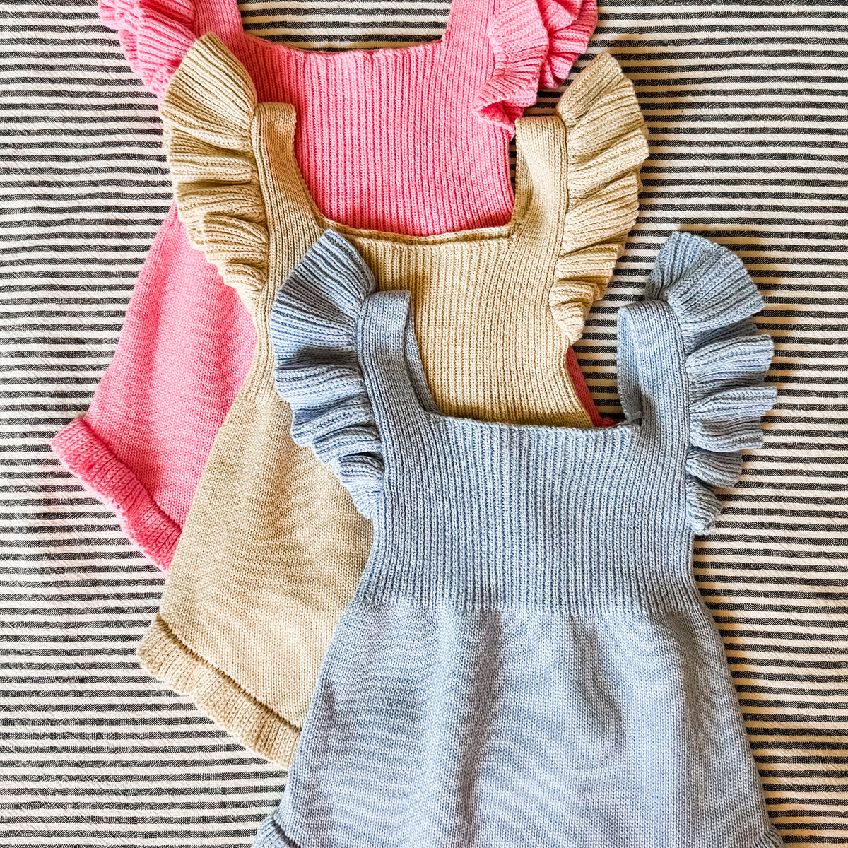 KNIT SLEEVELESS RUFFLE ROMPER – Levi and Lane Blanks